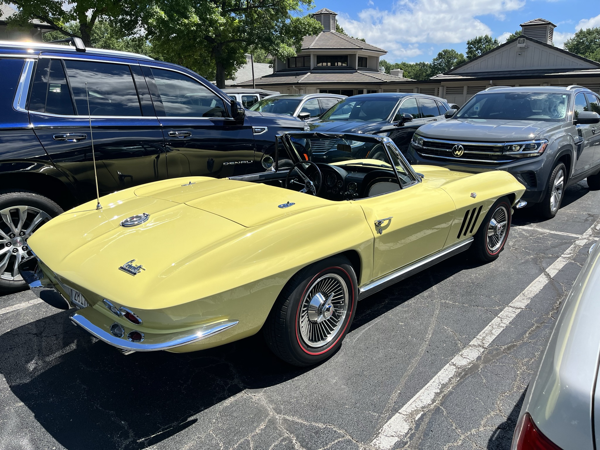 The_Keeper's Babe of the Day! - Cool cars, sick jokes, and hot babes ...