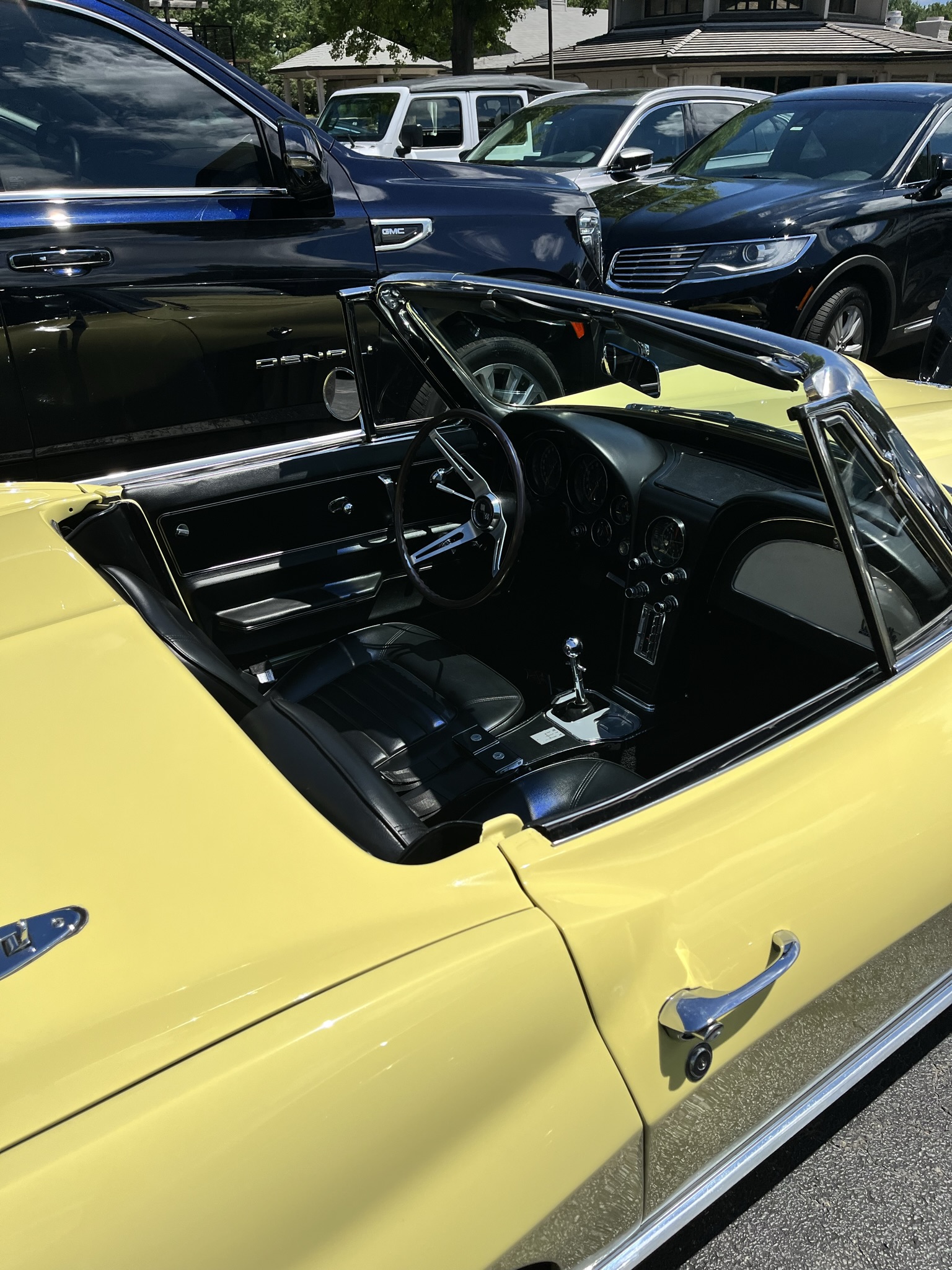 The_Keeper's Babe of the Day! - Cool cars, sick jokes, and hot babes ...